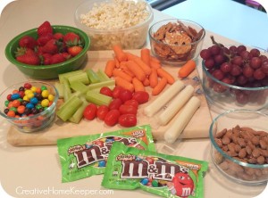 Quick, Easy and Delicious Snack Baggies - Creative Home Keeper